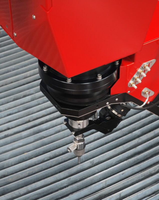 Máquinas de Corte Industrial para Caucho y PDM | TCI Cutting